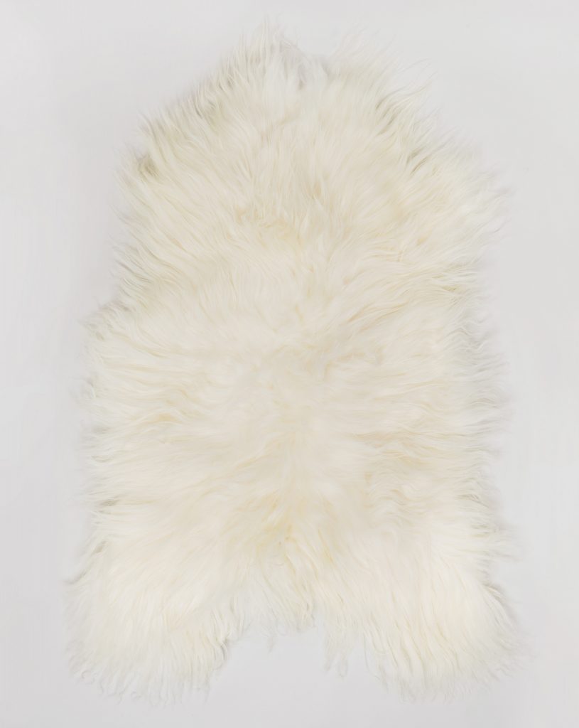 ICELANDIC LONG-HAIRED SHEEPSKIN - Nordic Swan Living